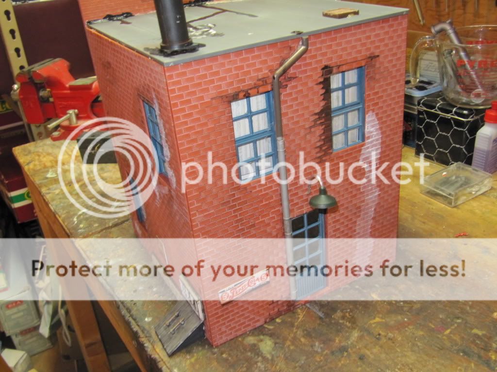 my attempt to warm up PIKO US style brick buildings | G Scale Central